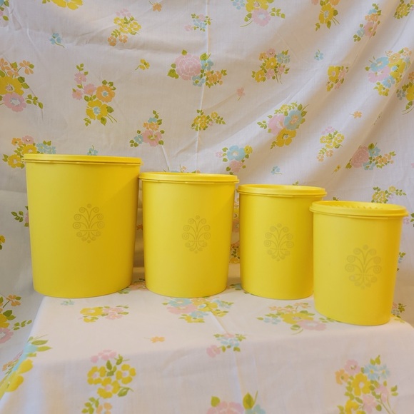 Tupperware | Kitchen | Vintage Tupperware Canister Set | Poshmark